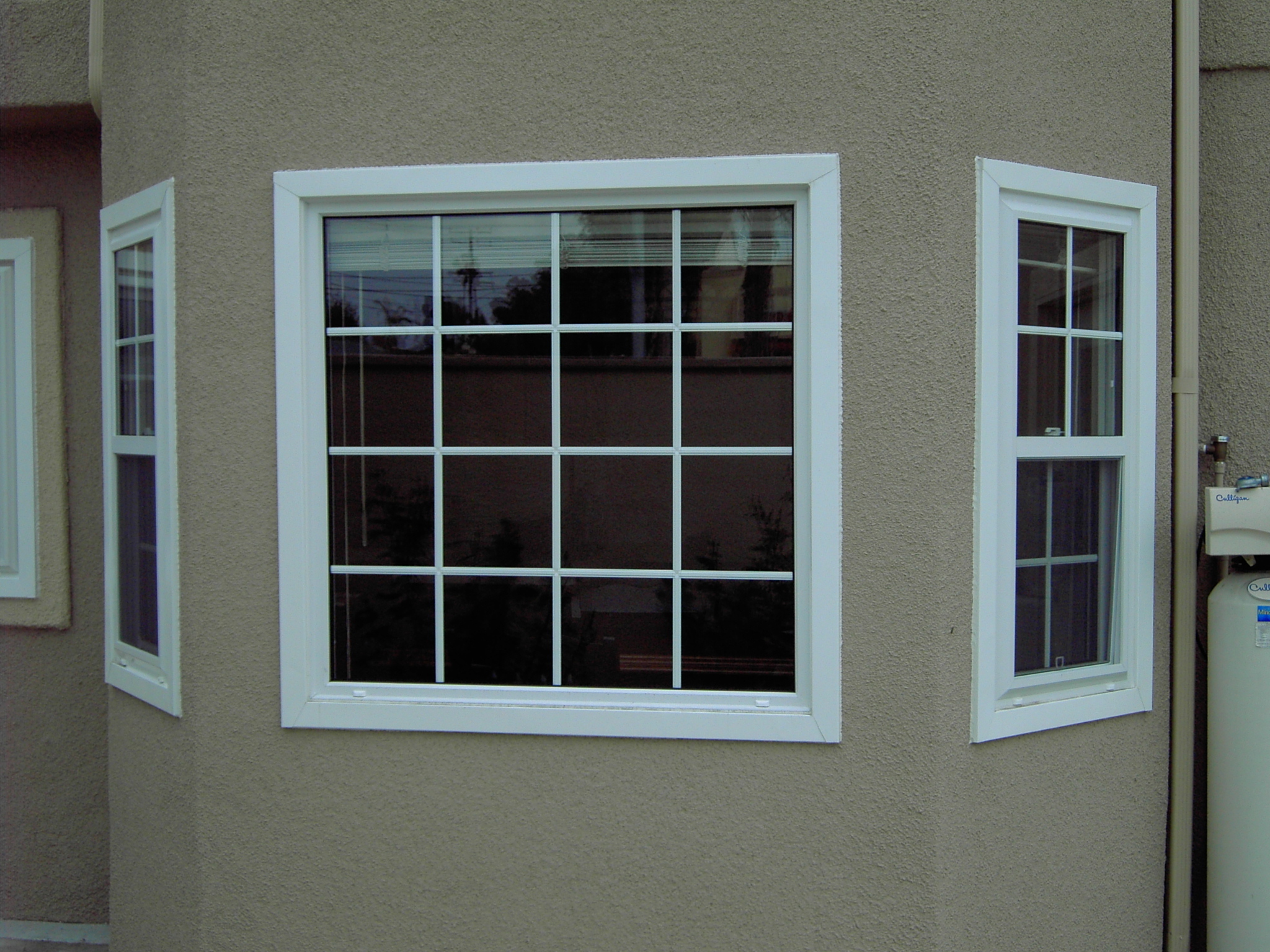 Grid Patterns – California Deluxe Windows CDW